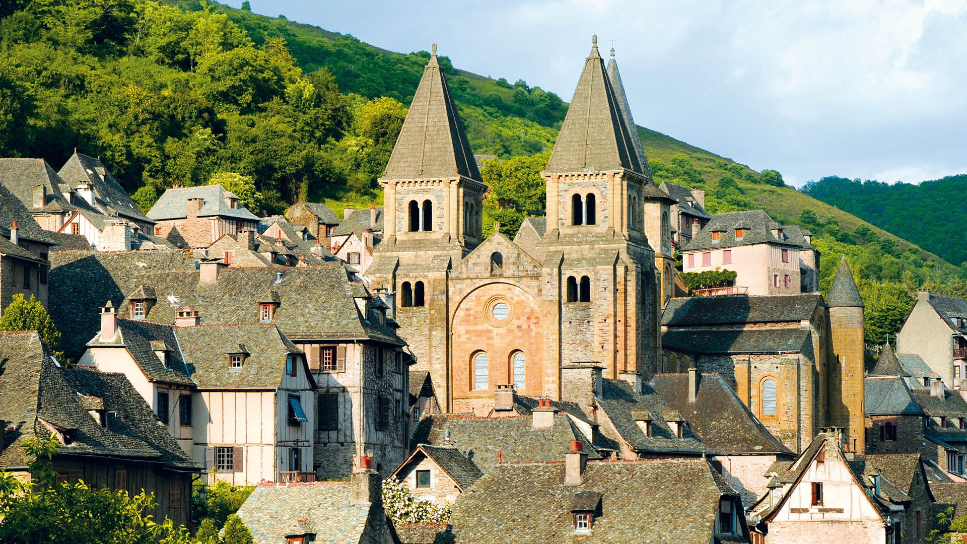 Discover Conques - HOME PAGE - Office de tourisme Conques-Marcillac
