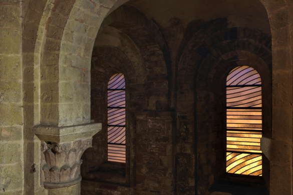 Les vitraux de Conques, Pierre Soulages - Blog des histoire de l'art de ...